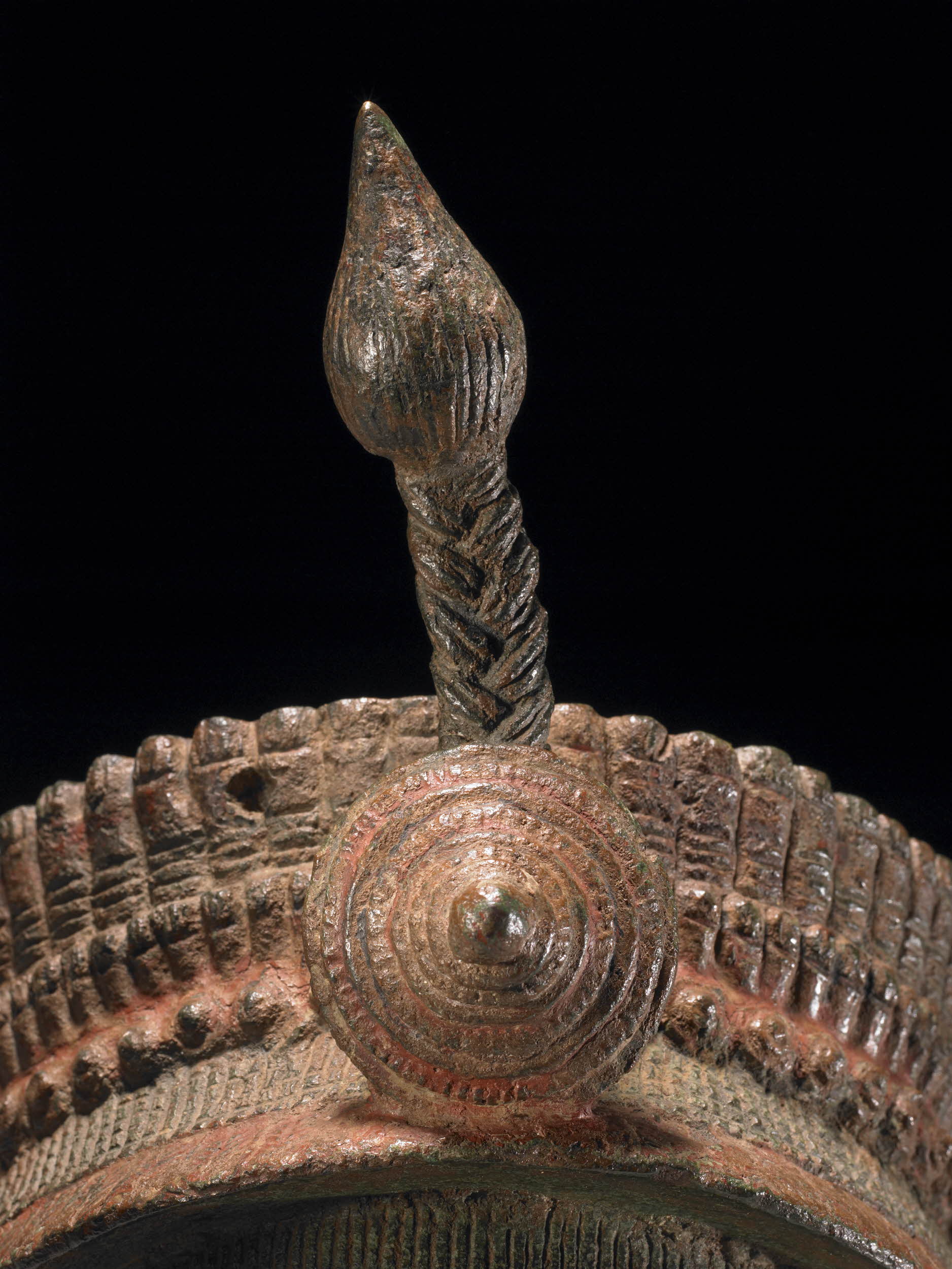 530696001 – The Bright Continent: African Art History