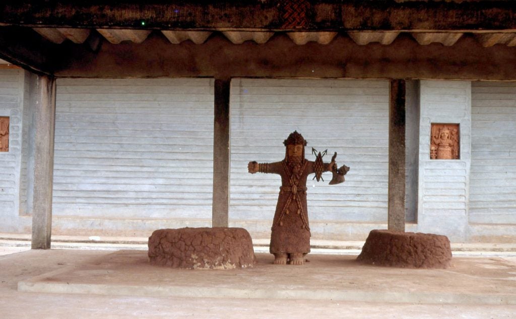 ozolua sm – The Bright Continent: African Art History